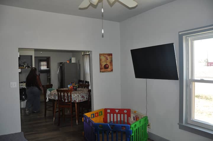 Quant Affordable Pueblo Home. - Pueblo, CO