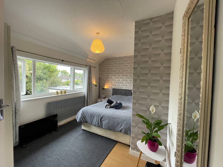 Eco Double Room 
Quiet Retreat Nearairport&center - Dublin
