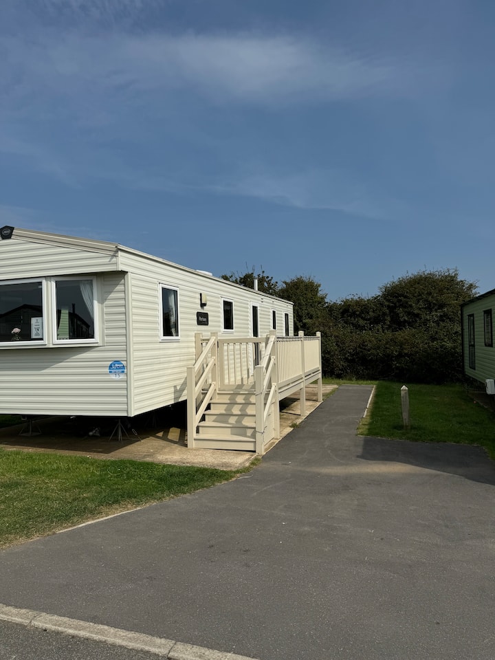 Thornwick Bay Caravan - Flamborough