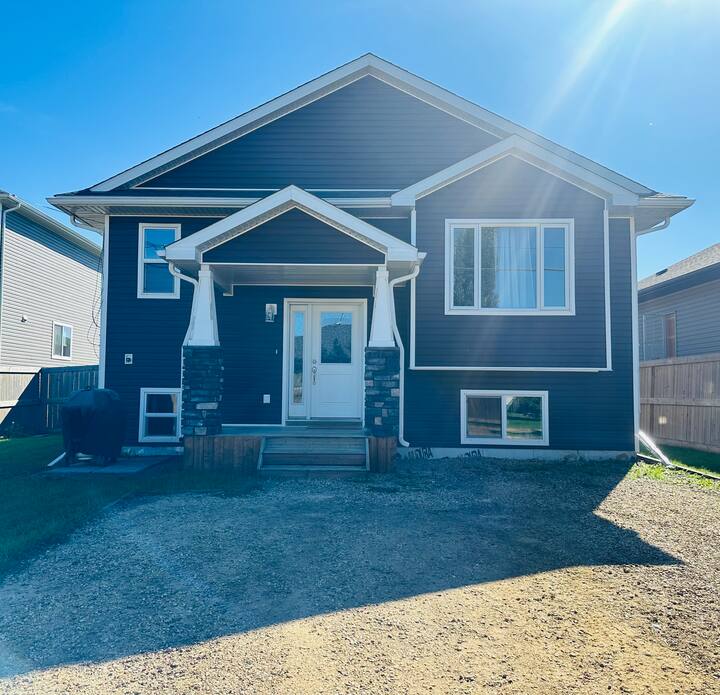 Slavelake Guesthouse 5 (Rosario) - Slave Lake