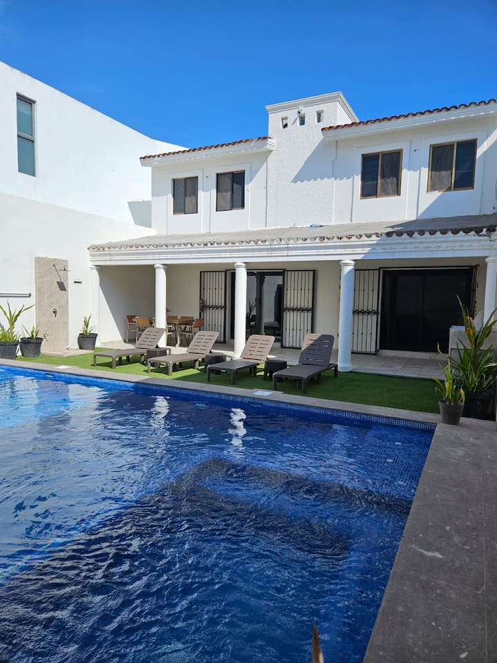 Casa Lomas 2, 24 Personas - Mazatlán