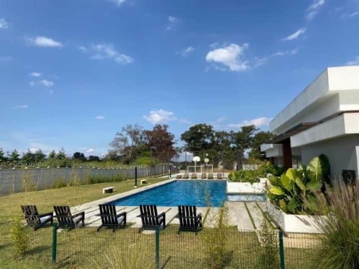 Tres Apartamentos Exclusivos - Ciudad de Guatemala