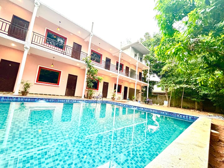 Private Pool Villa Near Beach - 폰디체리