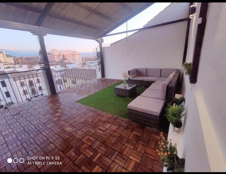 7 ÁTico Con Terraza Centrico  2 Dormitorios - Granada