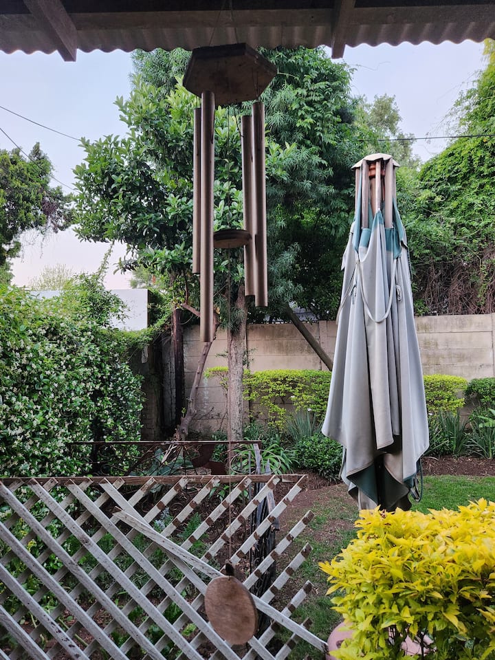 Garden Guest Suite | Walk To 4th Ave + Parking - Johannesburg