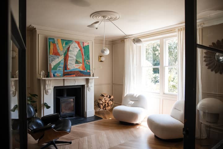 High Park House,
Designer Home & Prime Location - Frome