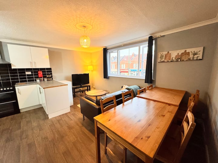 Southampton City Apartment | 5 Beds | 10 Guests - Southampton