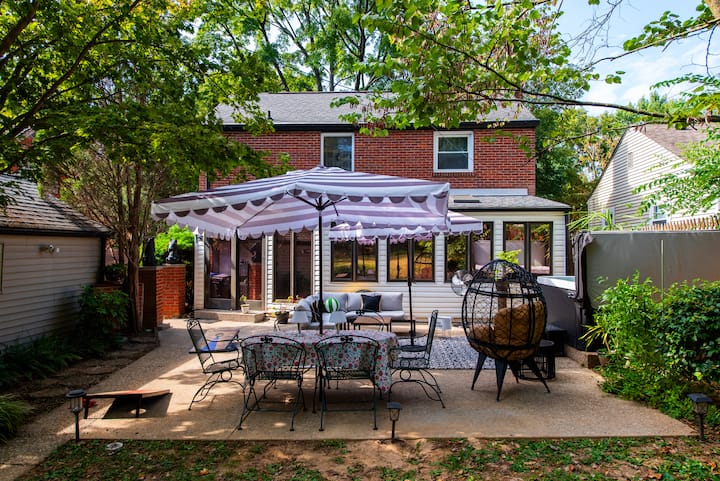 King Bed - Bardstown Road - Highlands With Hot Tub - Louisville, KY
