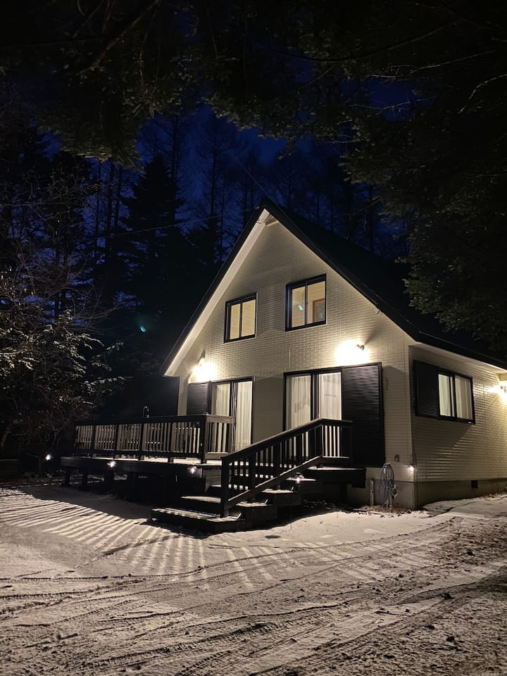 軽井沢追分 ｜森の中の1棟貸切別荘｜プライベートガーデン｜1bedroom - Karuizawa