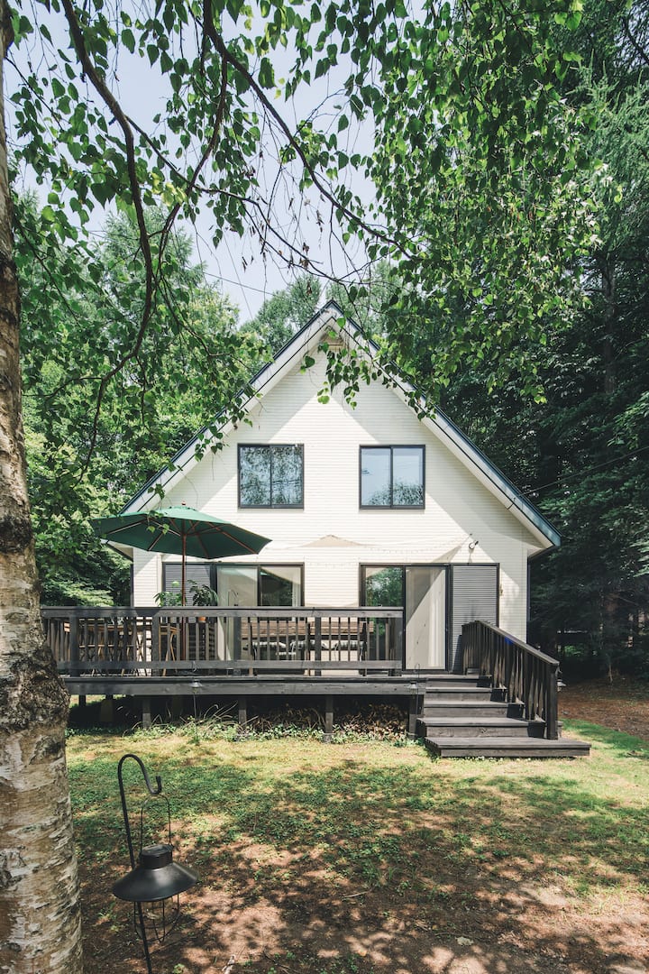 軽井沢追分【1日1組貸切別荘】木々に囲まれ、自然の中でリラックス滞在を。 - Karuizawa