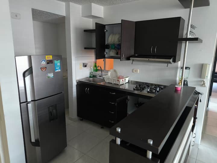 Apartamento Con Piscina Cerca Cc.comercial, Centro - Pitalito