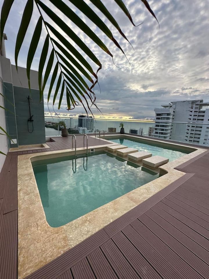 Apto Con Piscina Y Vista Al Mar - Cartagena