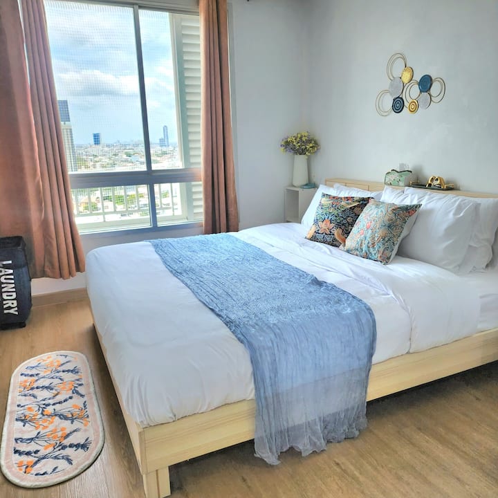 Clean Cozy Studio For 2, Walk To Bts, Pool, Wifi - Bangkok