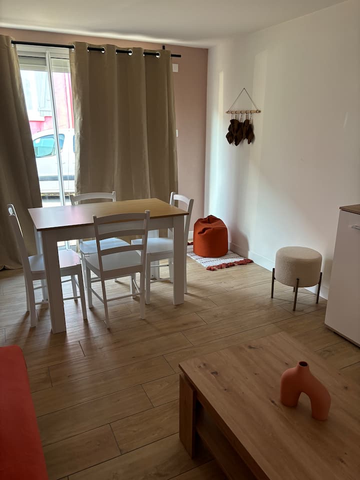 Maison Type F2 Climatisée - Montceau-les-Mines