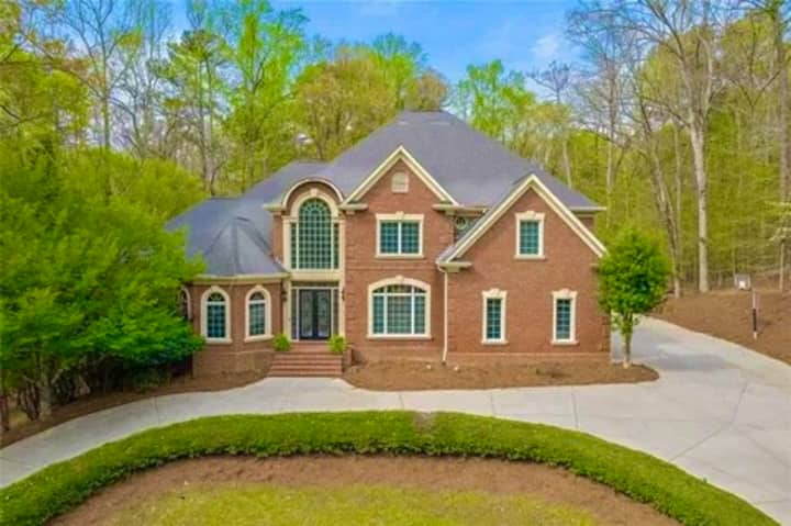 New Reno- Royal Family Estate - Alpharetta, GA