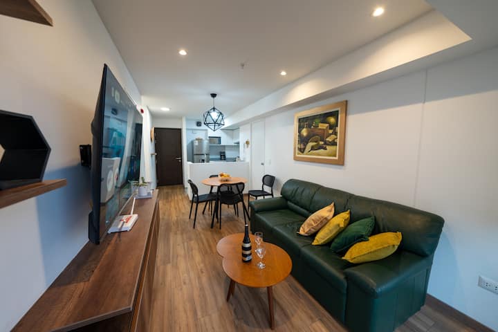 Hermoso Departamento San Isidro,y Parqueo - Perú