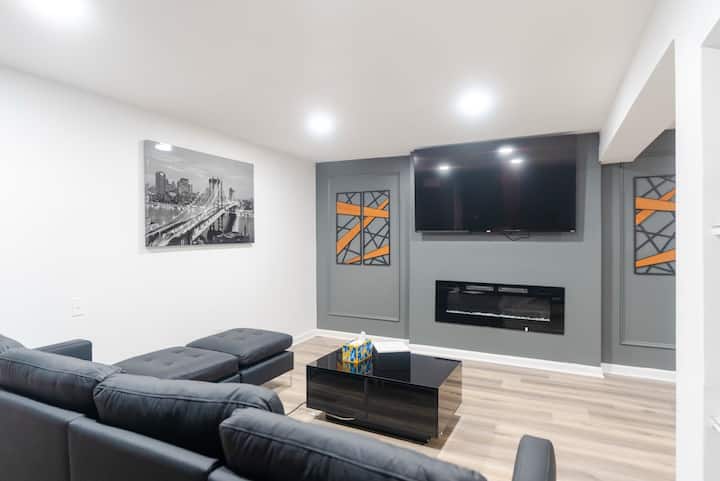 Meeks House - Largo, MD