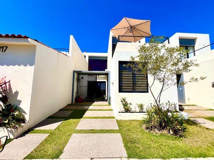 Casa Nueva En Coto Con Alberca - Puerto Vallarta