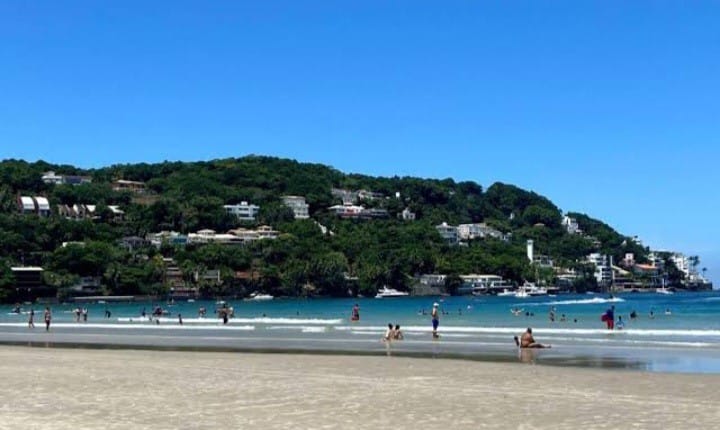 Casa Com Piscina óTima Localização Enseada - Guarujá