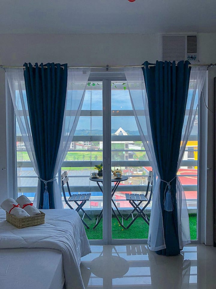 Modern 1br Next To Sm Uptown (Balcony & Pool) - Cagayan de Oro