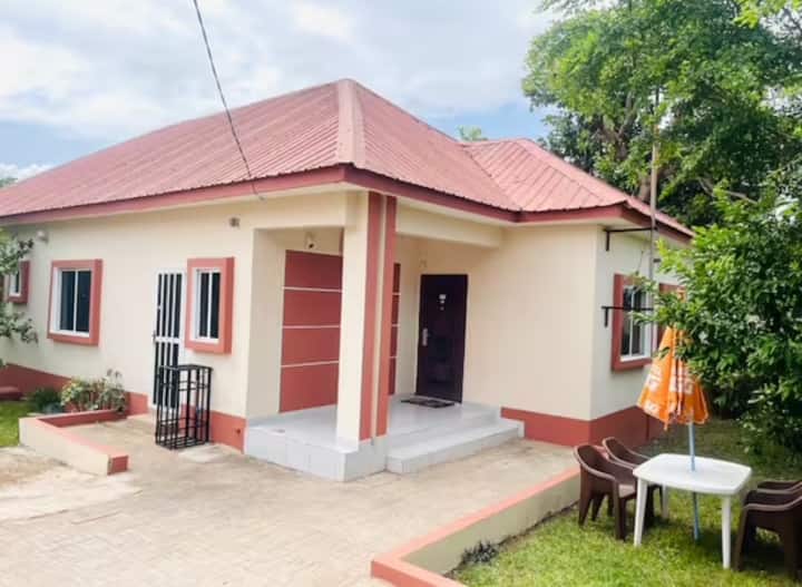 Spacious 4br| Dalaba Estate| Minutes To Senegambia - Gambia