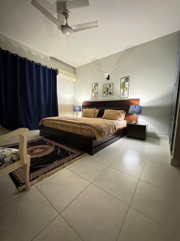 Luxury Apartment In F11/1 - Islamabad