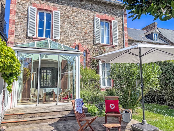 La Solaine By Interhome - Cancale
