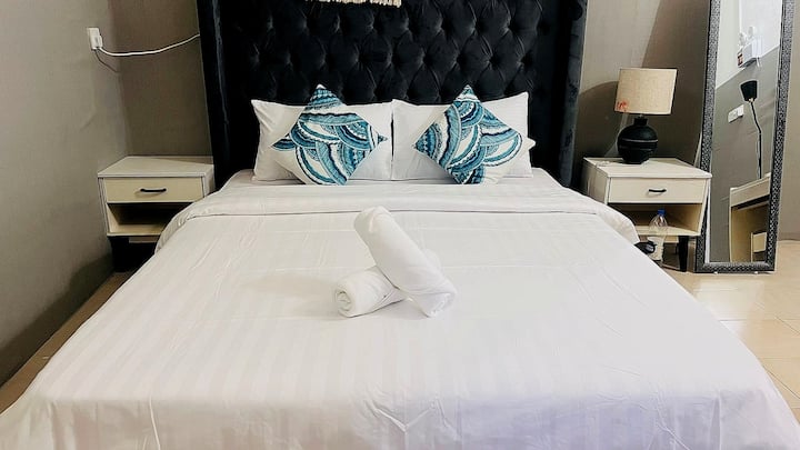 Amazonite Guesthouse, 3- Spacious Comfy A/c Rooms - Maldives