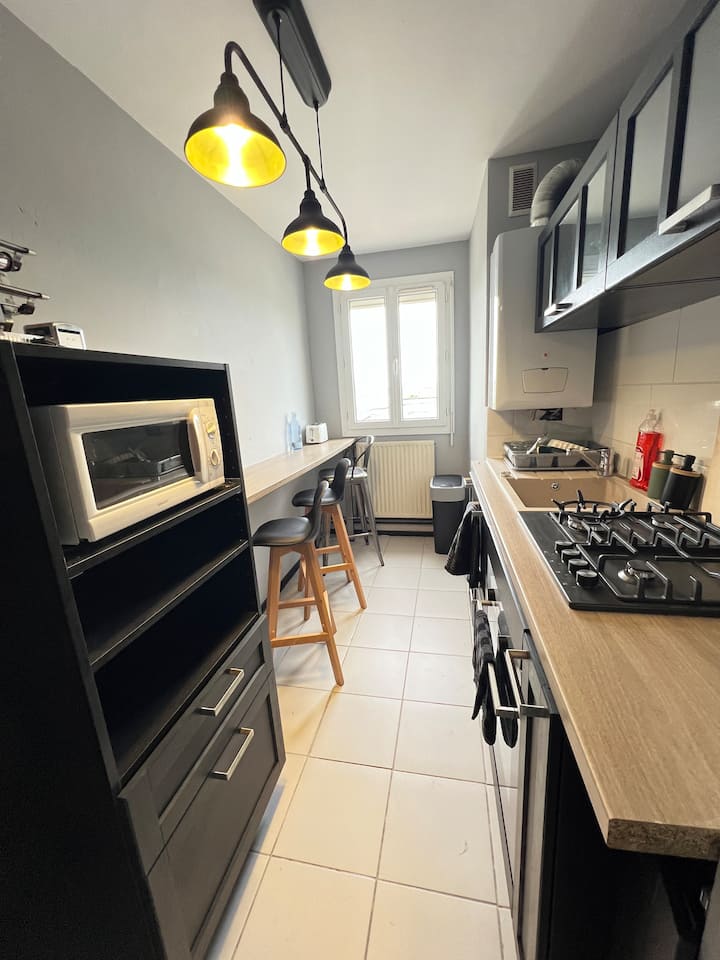 Logement 3 Chambres, Idéal Prof. - Orleans