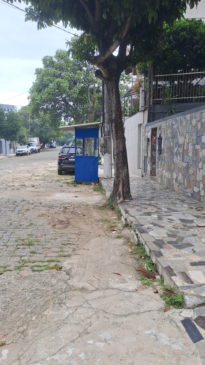 Amplo Airbnb Em Local Nobre - Vitoria