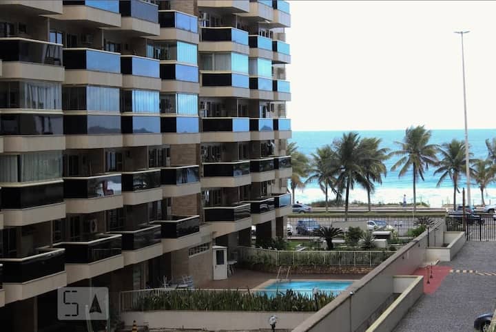 Flat Orla Praia Barra Completo - Rio de Janeiro