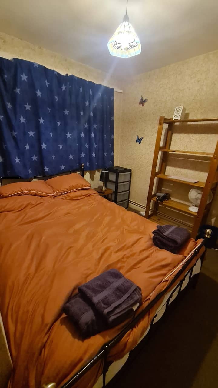 Double Bed Room Near Lhr Airport - Hayes