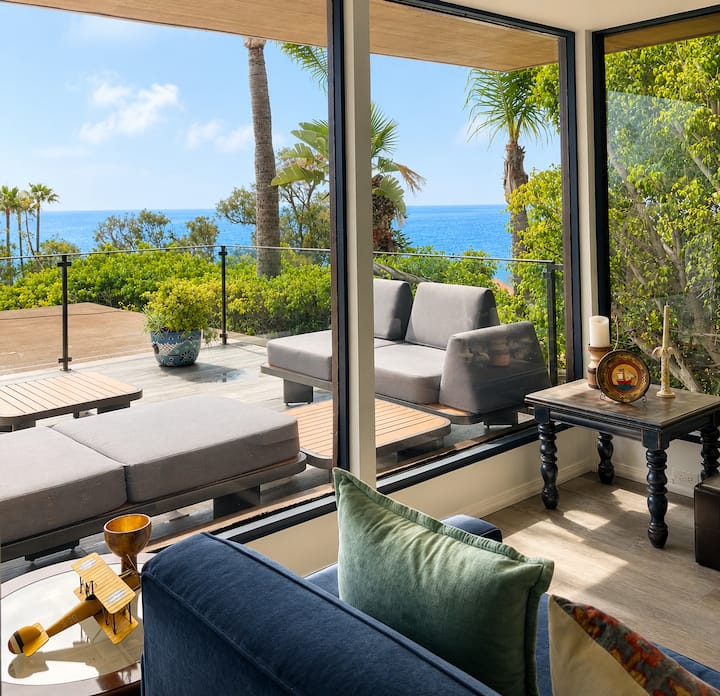 Walk To Beach• Central Ac• Panoramic View• Parking - Laguna Beach, CA