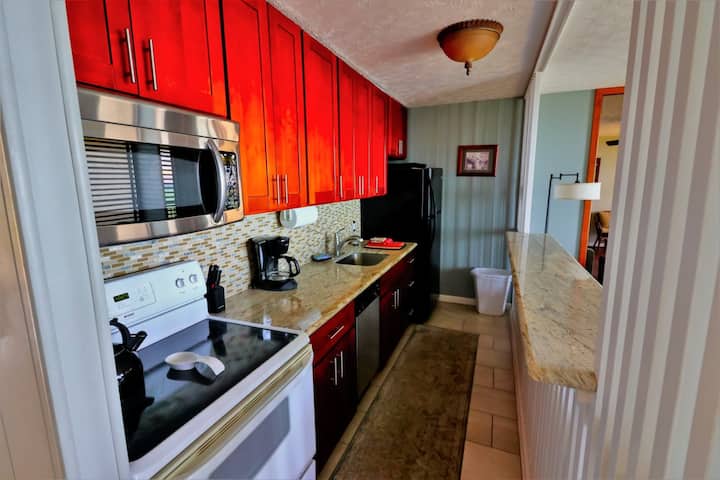 Punahoa Oceanfront Vacation Rentals - Kīhei, HI