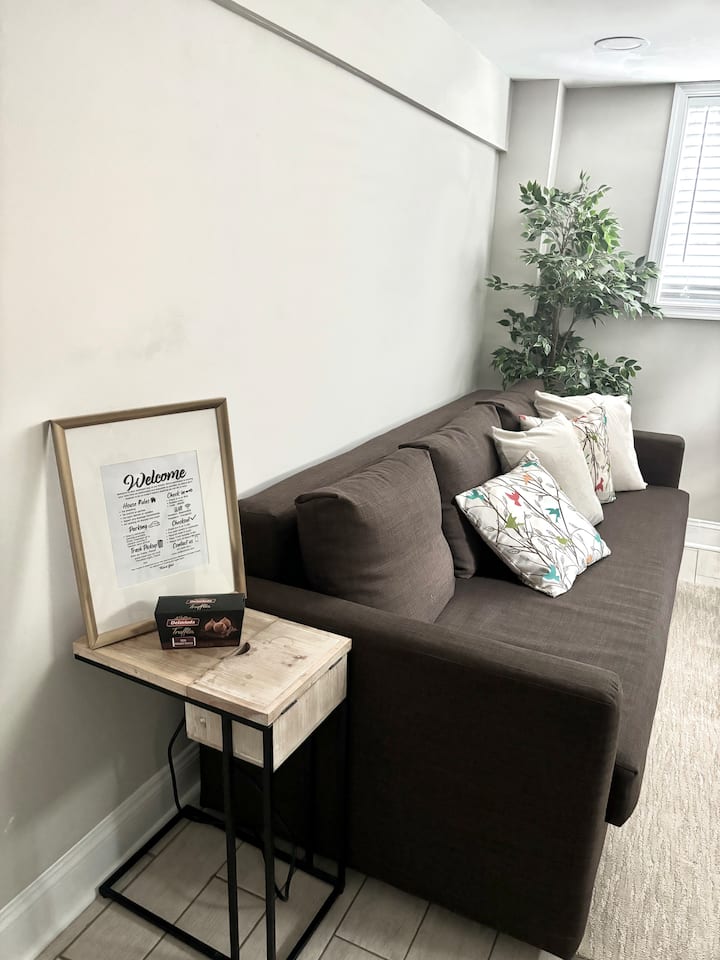 Commuter Dream 1ba/shared Bath (Room 2) - Arlington, VA