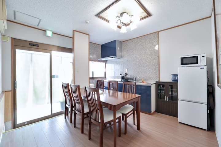 최대８명/역에서４분거리/난바까지 전철로 4분/돈끼호테 도보7분거리/wi-fi/오사카 여행 - Osaka