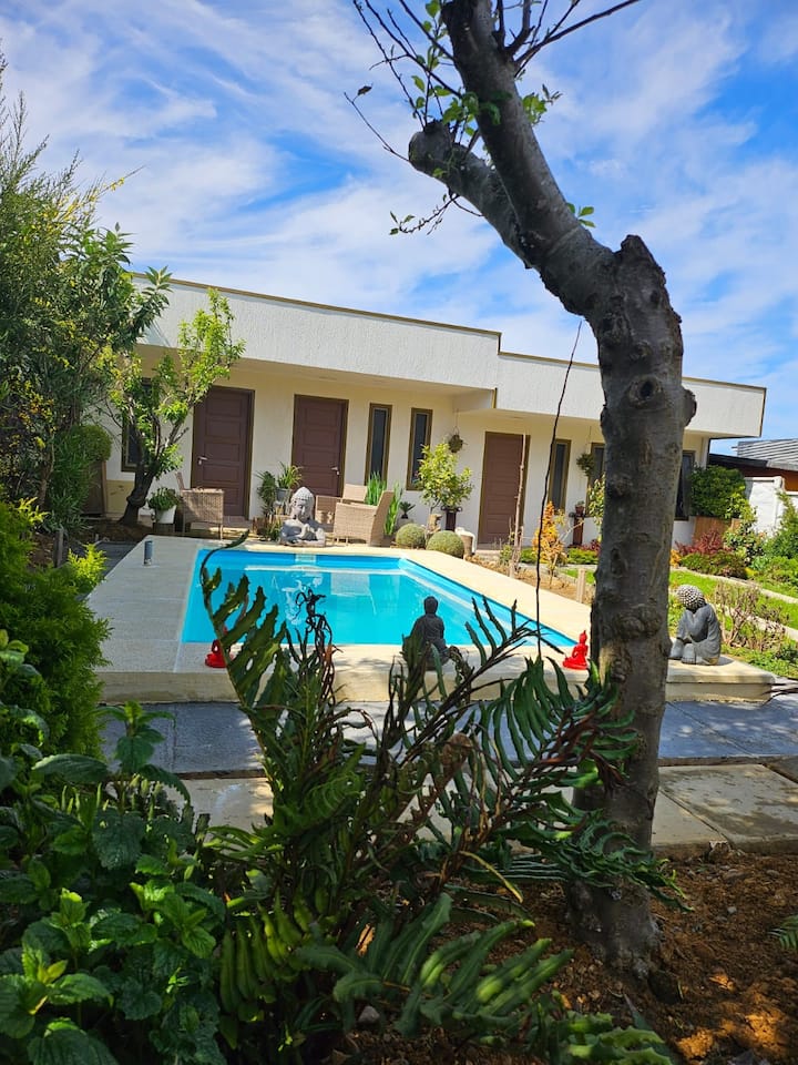 Estupenda Casa Familiar Linda - Tomé