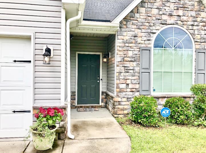 Peaceful Retreat In Charming Savannah - Richmond Hill, GA