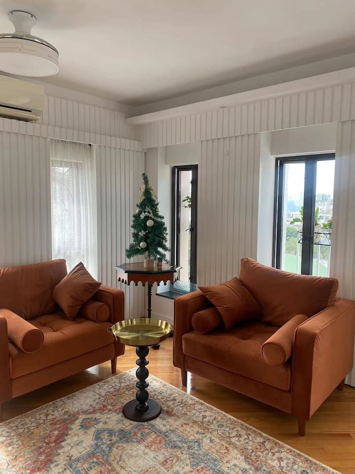 「緣來是你」九龍塘复式公寓/靠近旺角/又一城/3站直達灣仔會展中心/2站到達理工大學/浸會大學/ - Shenzhen