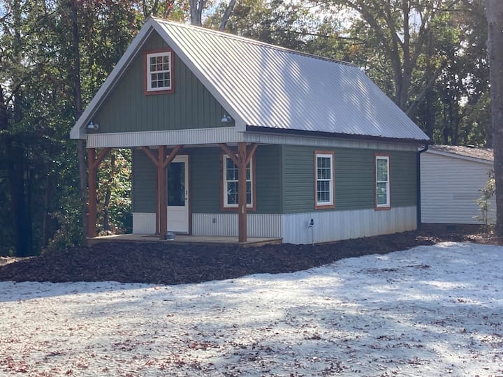 Broyles Landing Cottage - Lake Hartwell