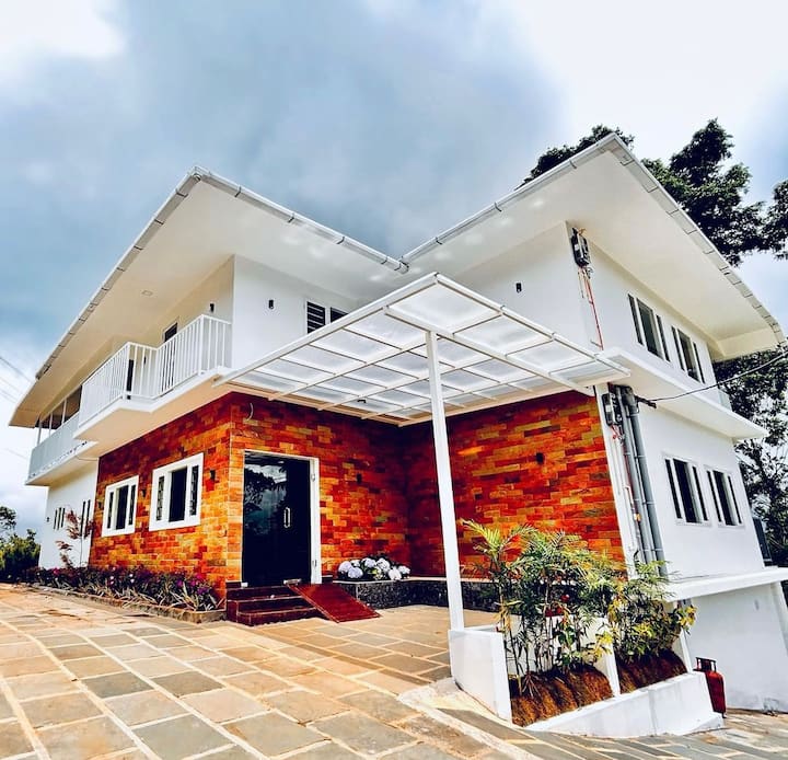 Munnar Ice Pellets 5 - Munnar
