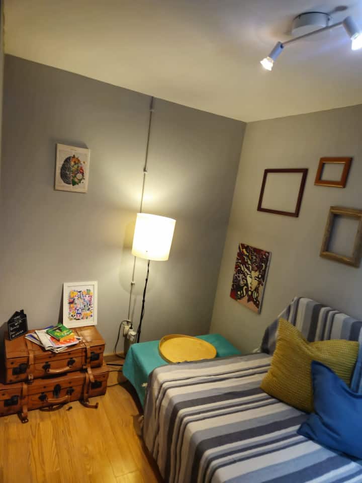 Close To The Airport - Loures