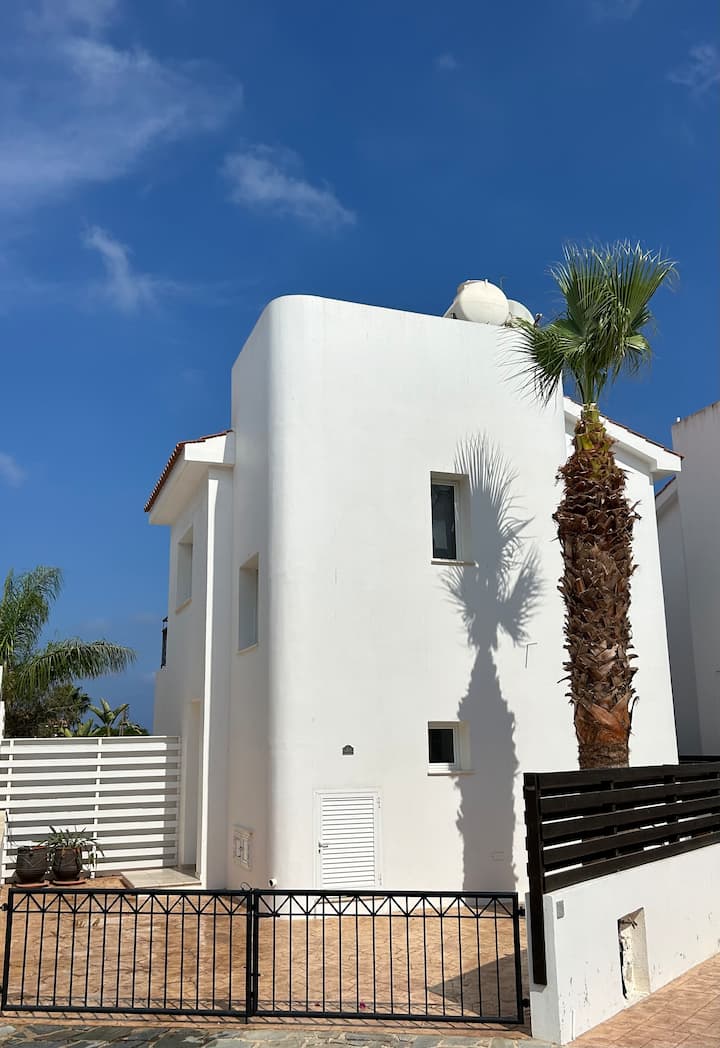 Villa Olivia: Konnos Beach - Protaras