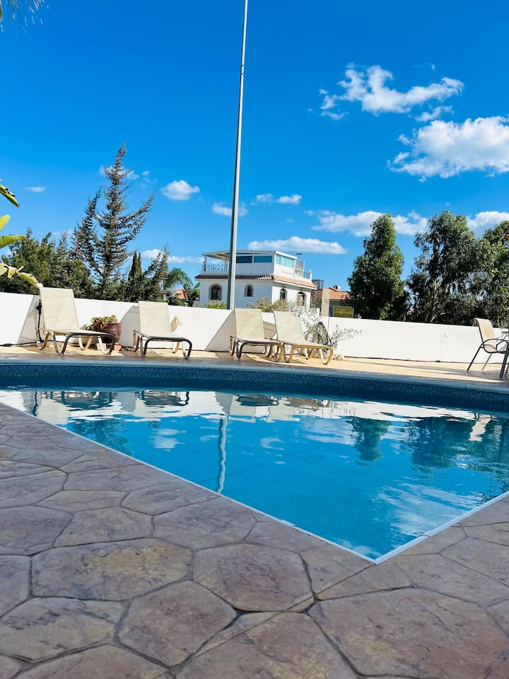 Villa Olivia: Konnos Beach - Protaras