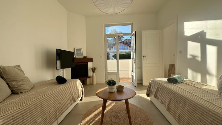 Appartement Typique, Ville D’été - Arcachon Bay