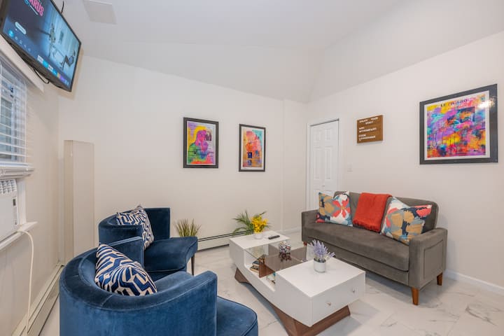 New Studio Apt. Close To Nyc - Queens, NY