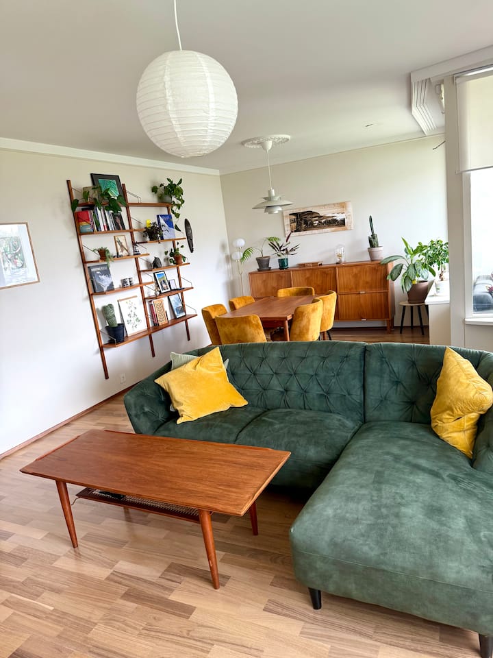 Charming Apartment Close To Laugardalur Park - Reykjavik