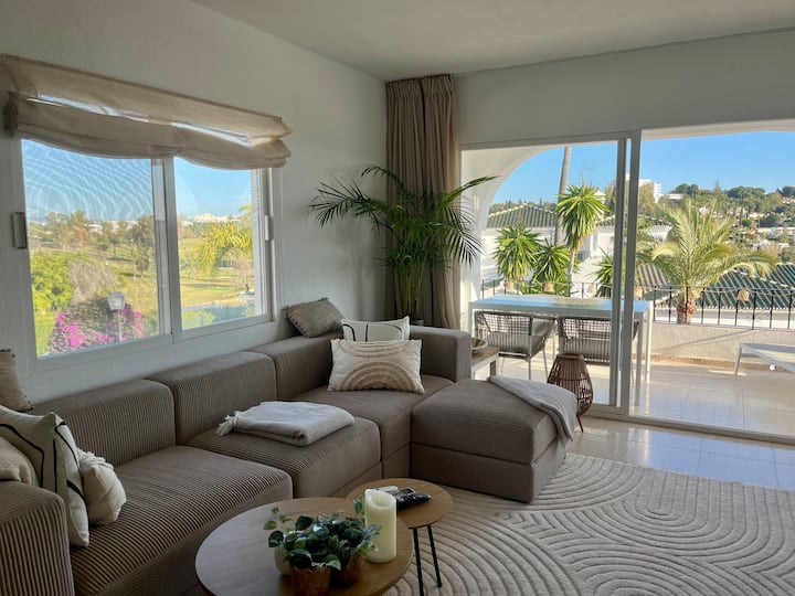 Panorama Apartment 
El Paraiso 
Casa Colivia - Benahavís