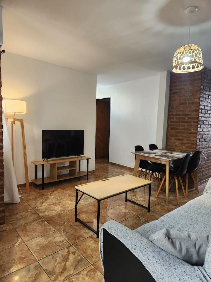 Departamento Completo En Ezeiza - Argentina