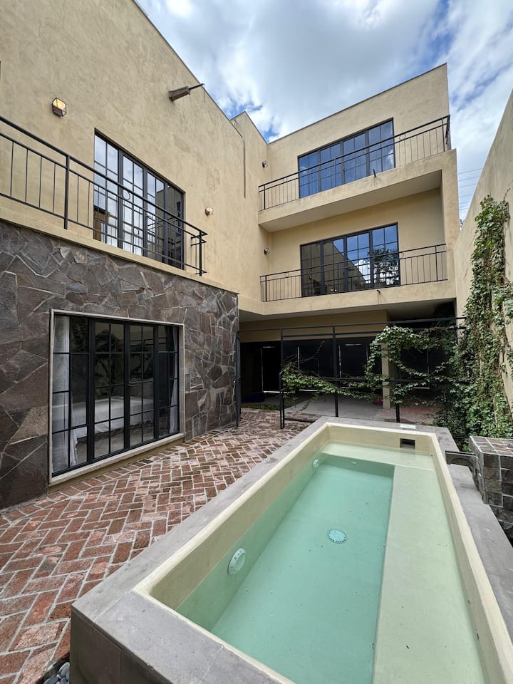 Depto C/ Alberca Y Espectacular Roof C/ Jacuzzi - San Miguel de Allende